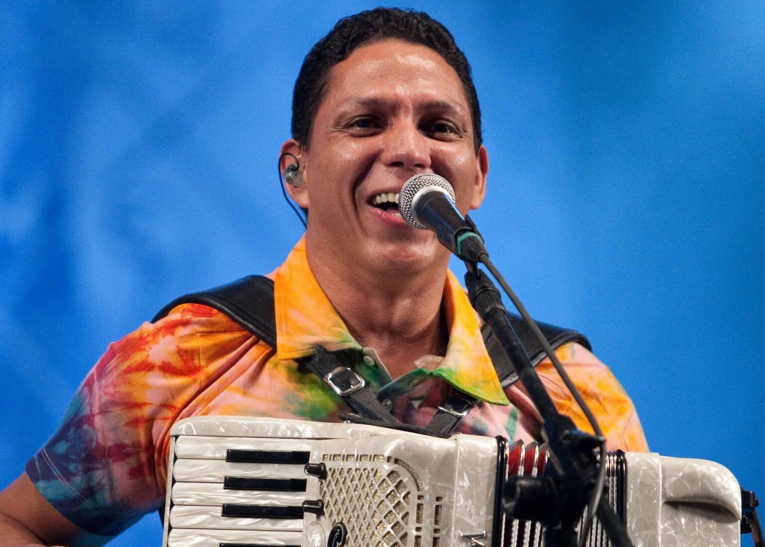 Targino Gondim é confirmado no Meu São João Amado 2026 em Ilhéus ...